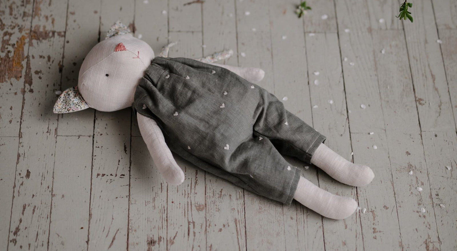 EFI Little Things Heirloom and interior toys